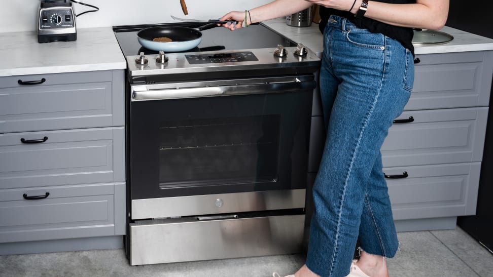 GE JS645SLSS Electric Range Review – Catenus